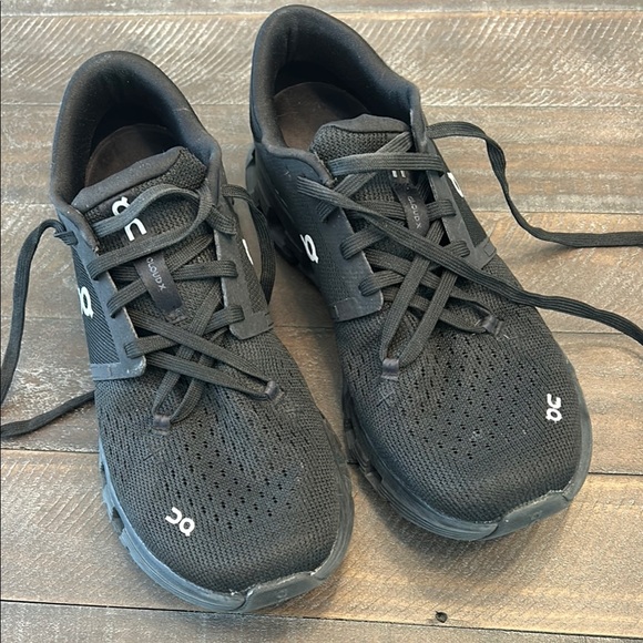 On Running | Shoes | On Running Black Mesh Athletic Shoes With Sleek ...